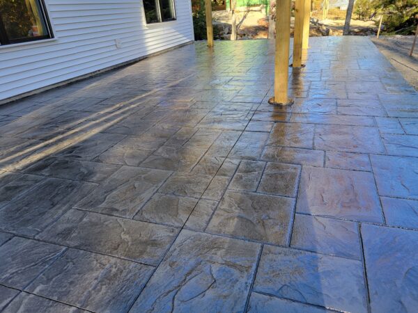 Why Is Ashlar Slate Stamped Concrete Patterns So Popular?